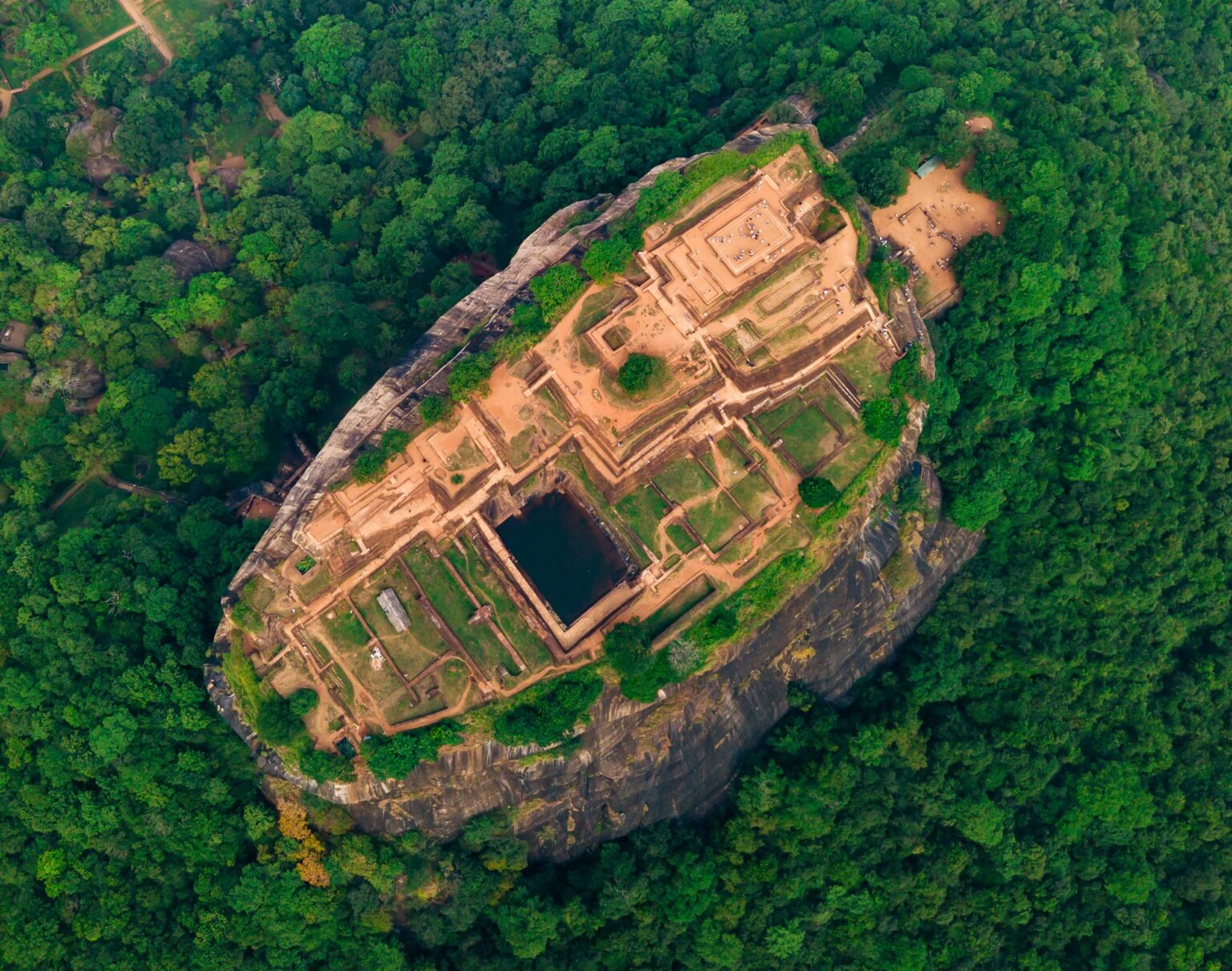 Sigiriya - Ancient Sky City Built With Advanced Technology